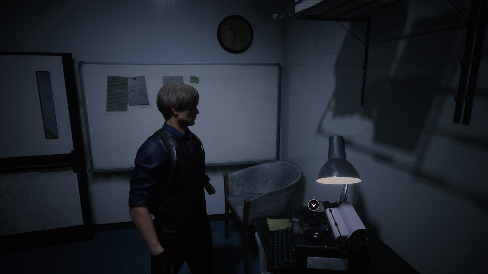 Leon Mafia costume multi-style re-color change + gloves - Resident Evil ...