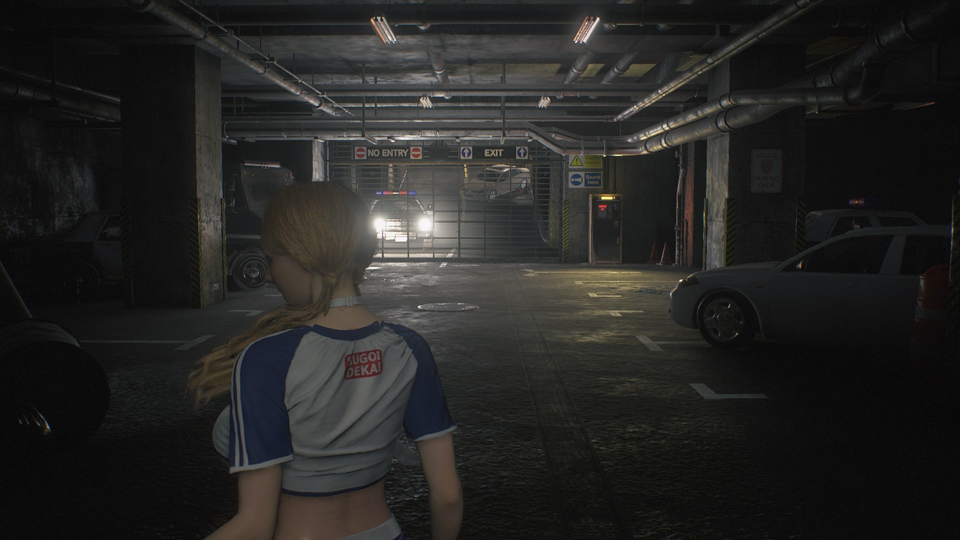 Katherine Super Busty - Sporty Gym Girls - Resident Evil 2 Remake Mods