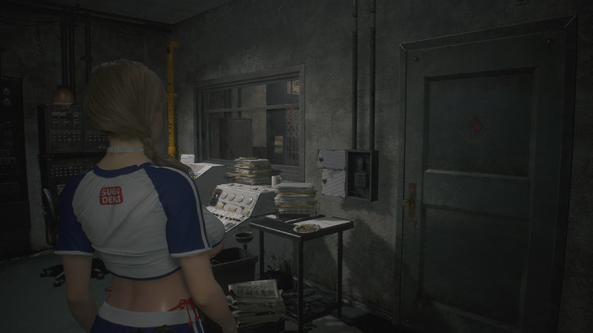Katherine Super Busty - Fitness Girl (Bikini) Patch - Resident Evil 2 Remake Mods