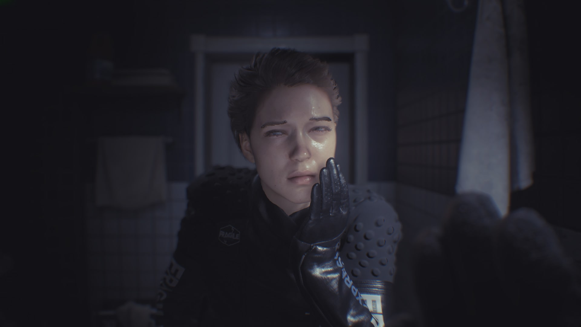 Fragil Death Stranding - Resident Evil 3 Remake Mods