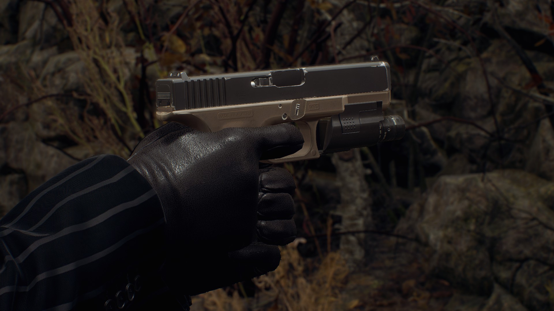 Glock from Counter-Strike 2 - Animated - Resident Evil 4 Remake Mods