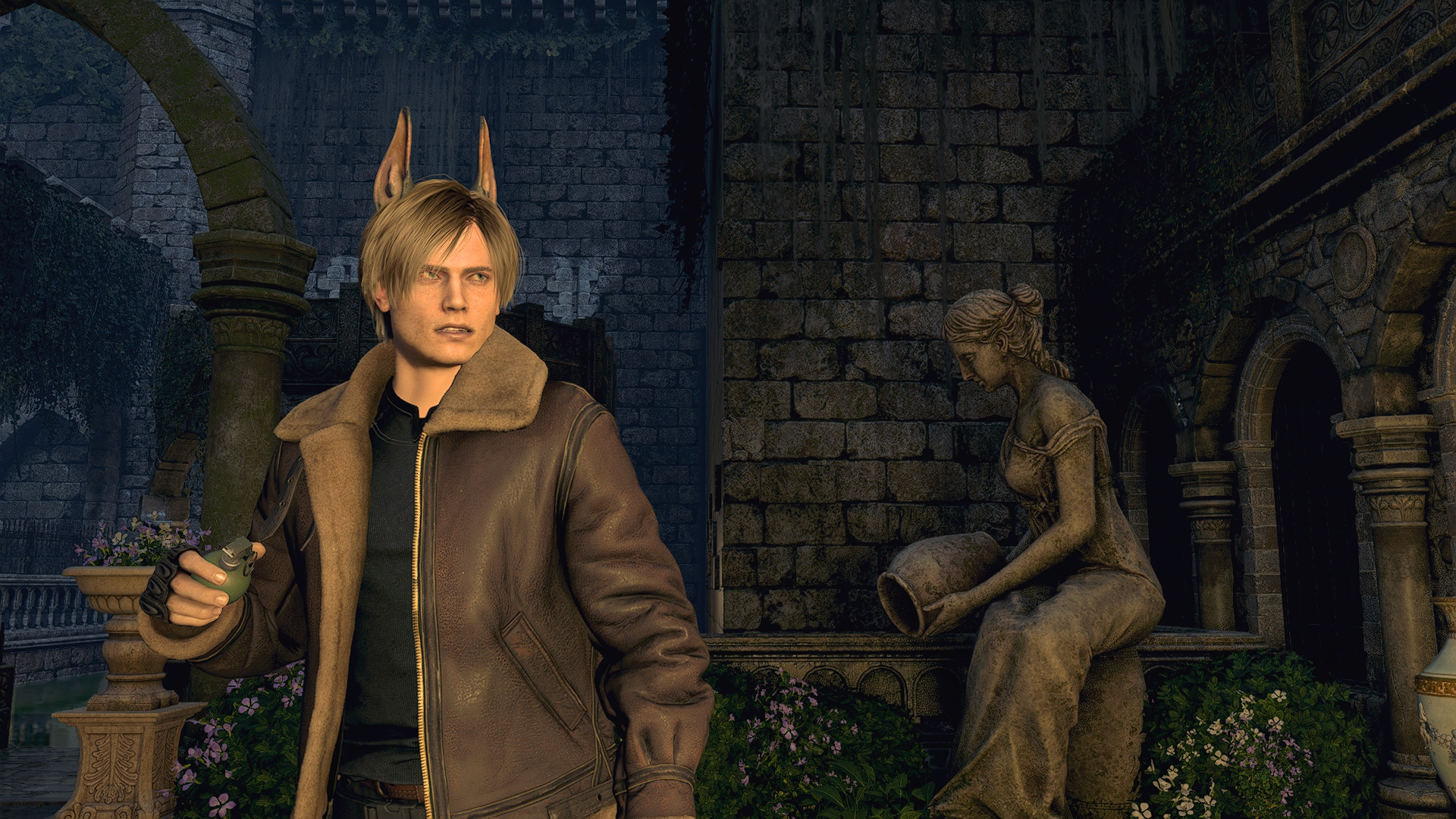 Puppy Leon's Dog Ears - Resident Evil 4 Remake Mods