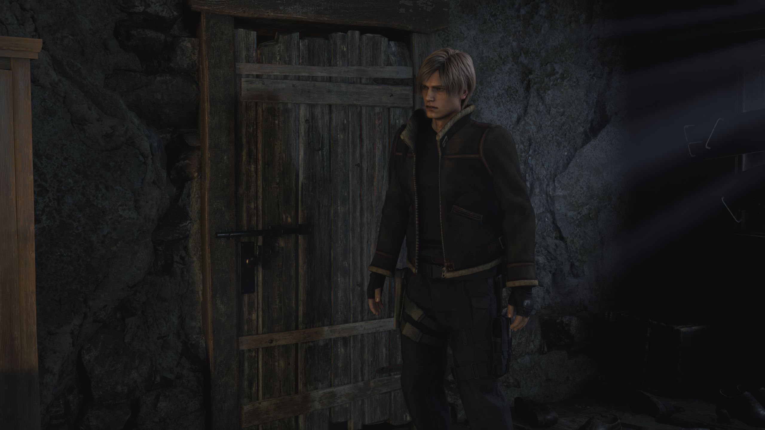Leon's Classic Re4 Jacket - Resident Evil 4 Remake Mods